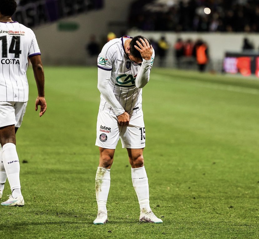 No lo olvida: Gabriel Suazo rinde homenaje a Pablo Solari tras anotar su primer gol con el ...