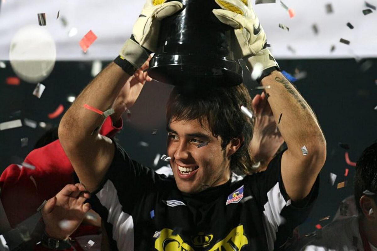 "Les traía una primicia...": La frase con la que Claudio Bravo preocupa a Colo-Colo ...