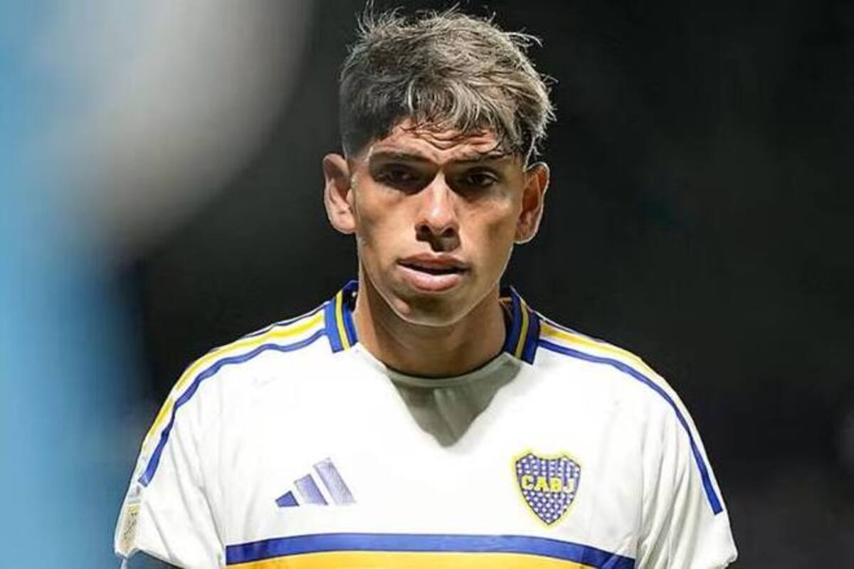 [VIDEO] Bajo pifias: El duro momento que vivió Carlos Palacios en el último partido de Boca ...